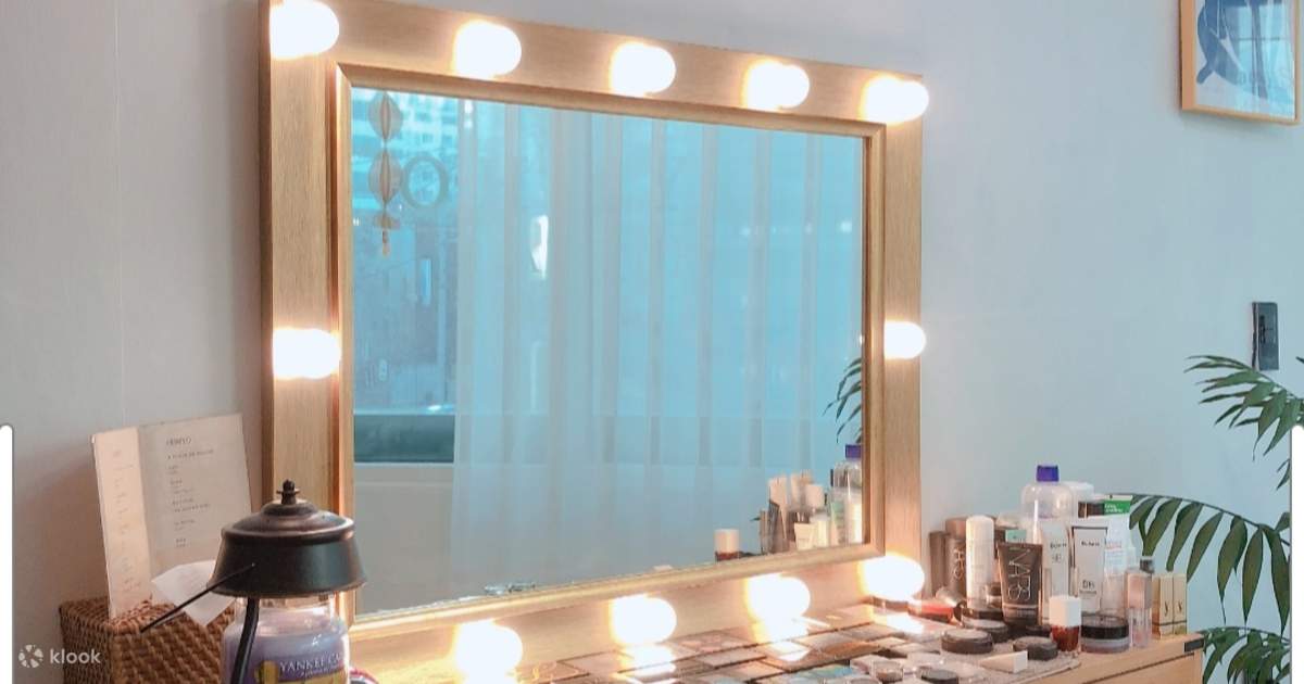 Trải nghiệm trang điểm phong cách thần tượng K-Beauty | Busan, Hàn Quốc - Klook Việt Nam